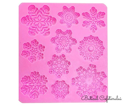 Mulaj fulgi decorativi